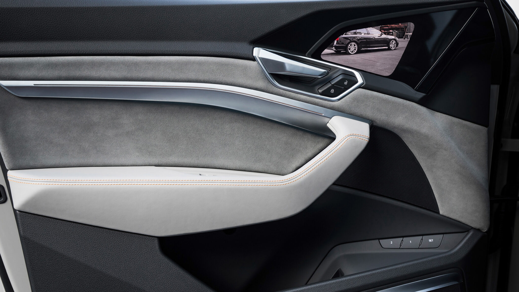 Virtual mirrors: Audi e-tron's digital first - EV Central