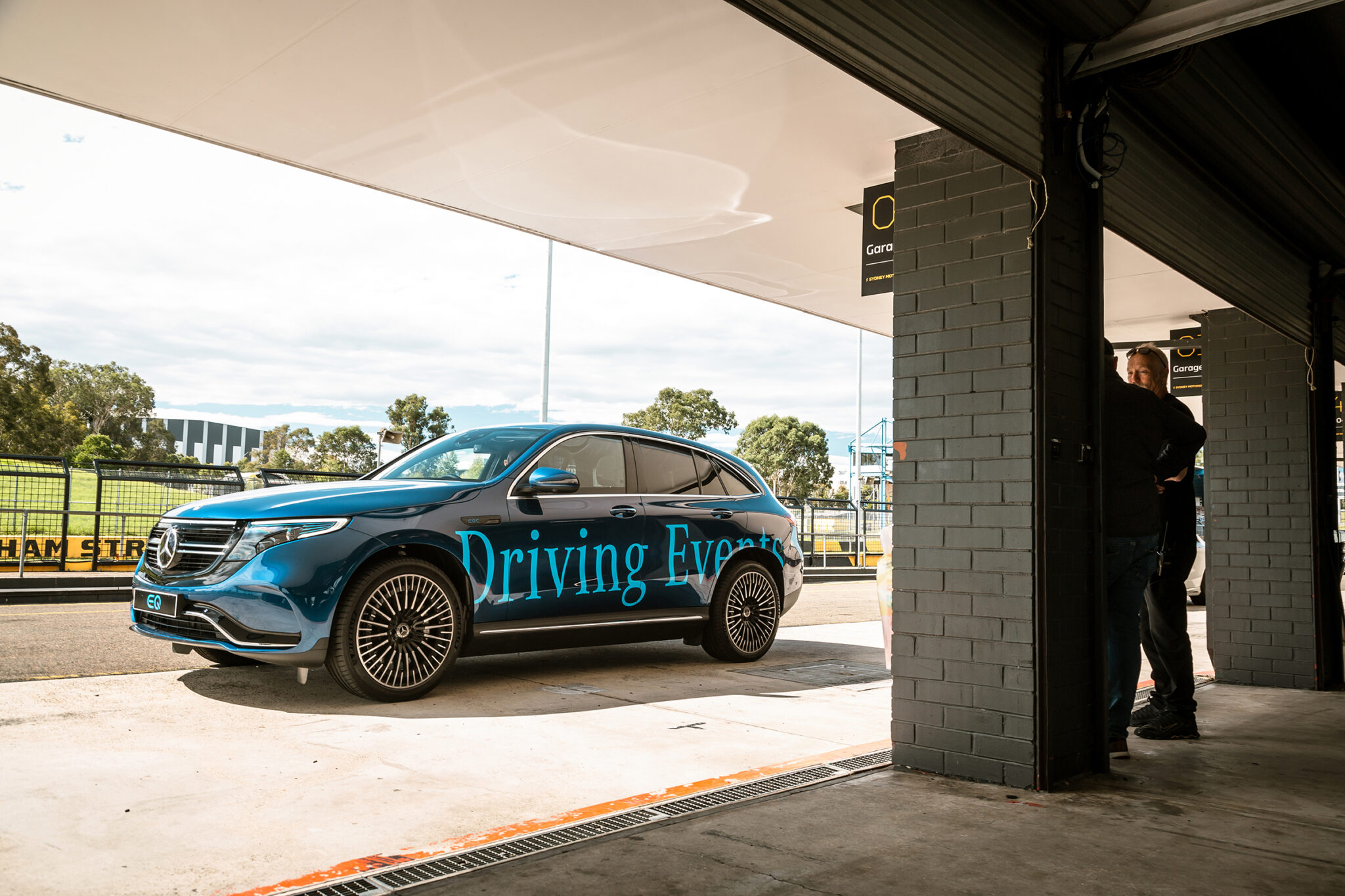 Electrons flowing for Mercedes-Benz track day taste test - EV Central