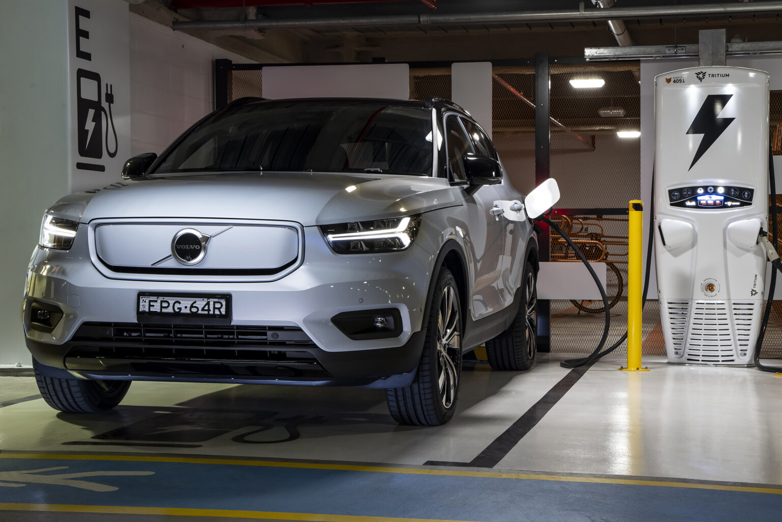 2021 Volvo XC40 Recharge Twin Pure Electric review - EV Central