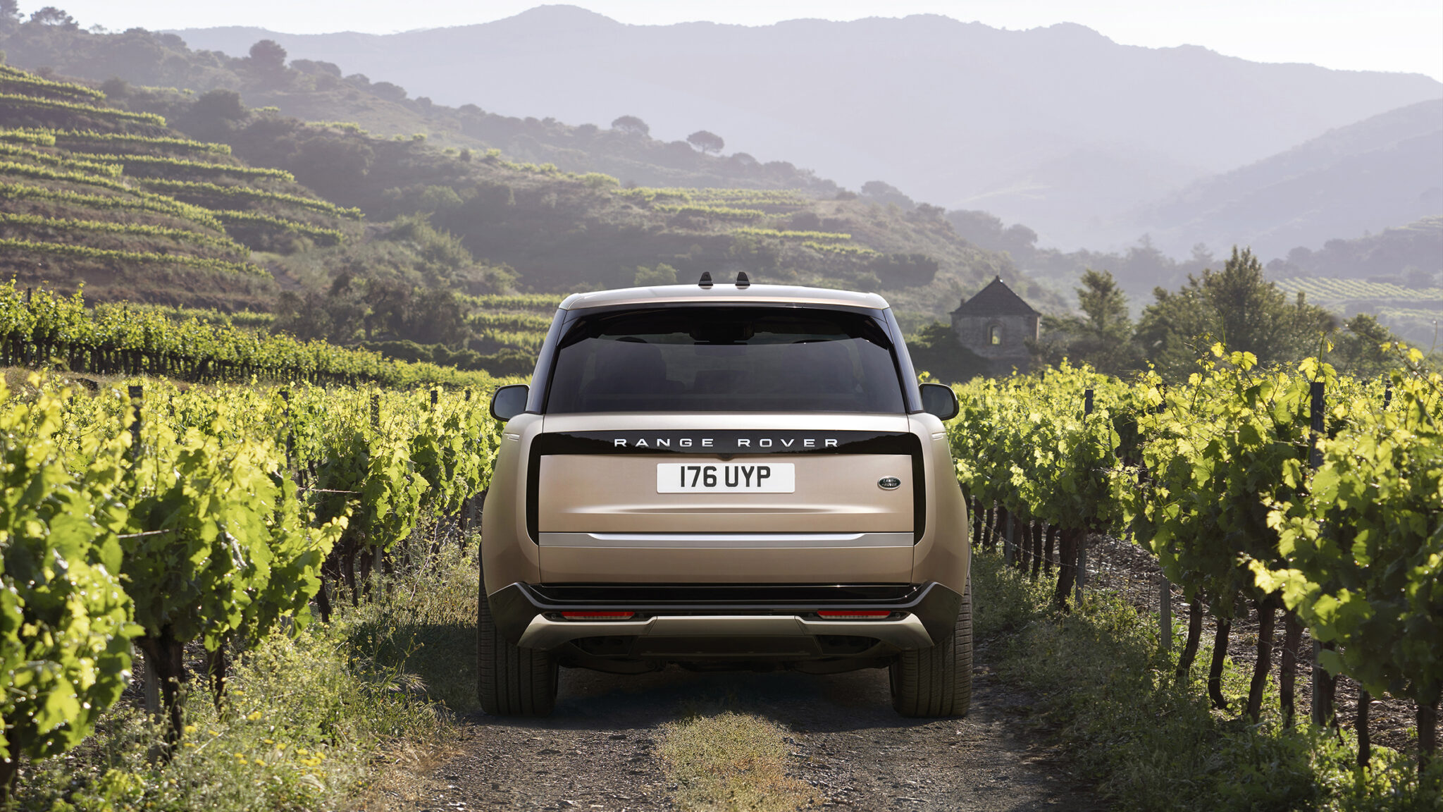 Official: New Range Rover to go EV in 2024, PHEV for 2022 - EV Central