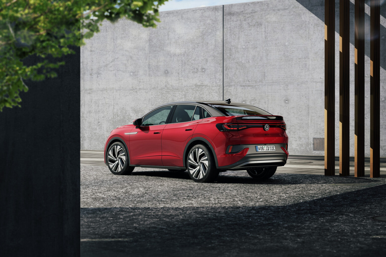 Volkswagen ID.5 and ID.5 GTX expand electric SUV family - EV Central