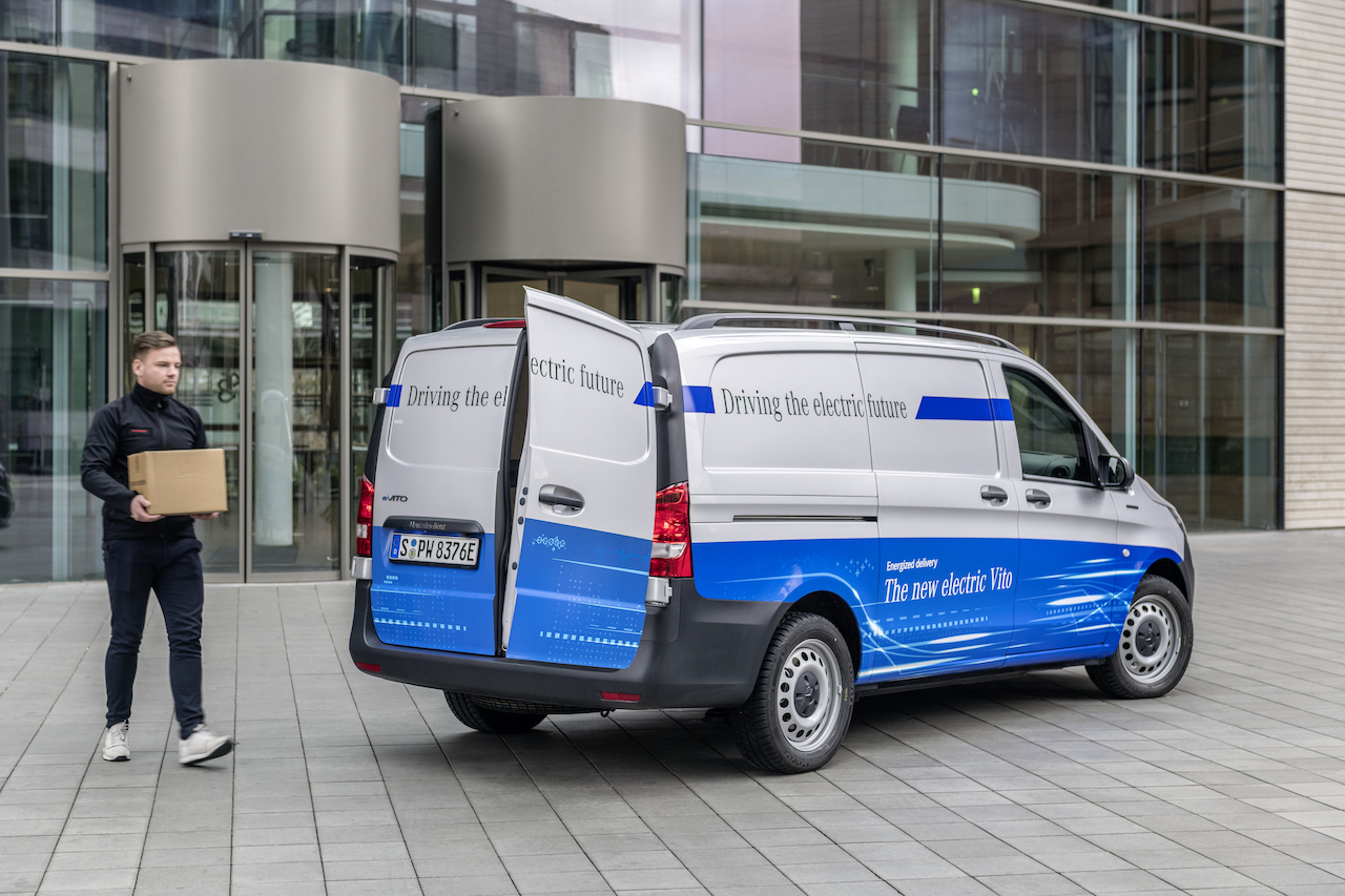 EV Mercedes-Benz vans and people-movers here from 2022 - EV Central