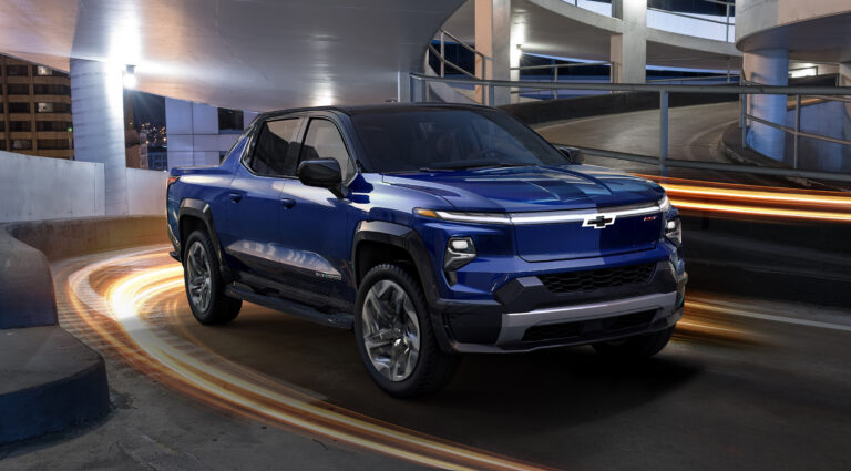 500kW Chevrolet Silverado EV revealed with 650km range, up to 9-tonne ...
