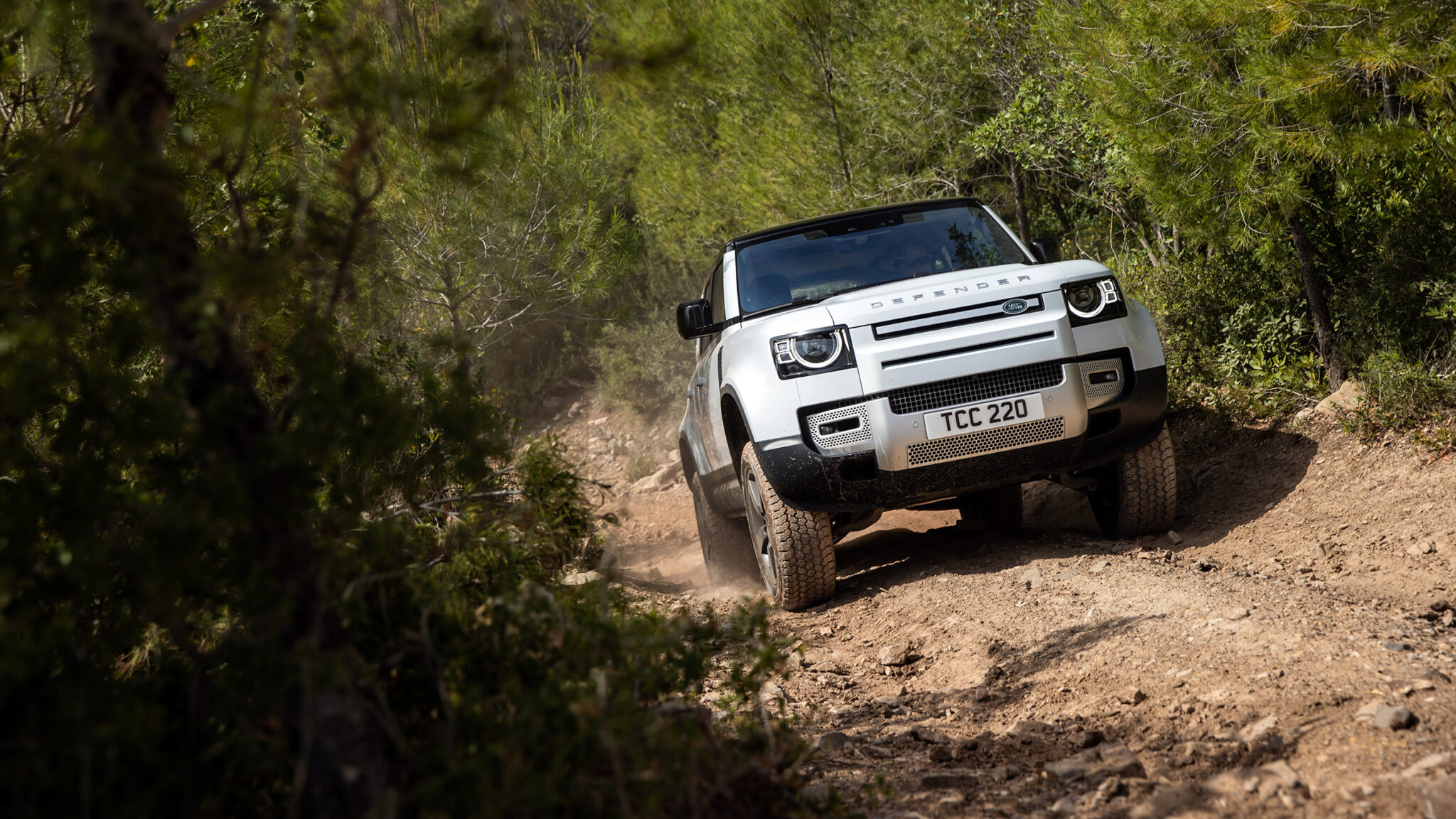 4 new PHEVs to join Land Rover Australia family ahead of 4x4 EV ...