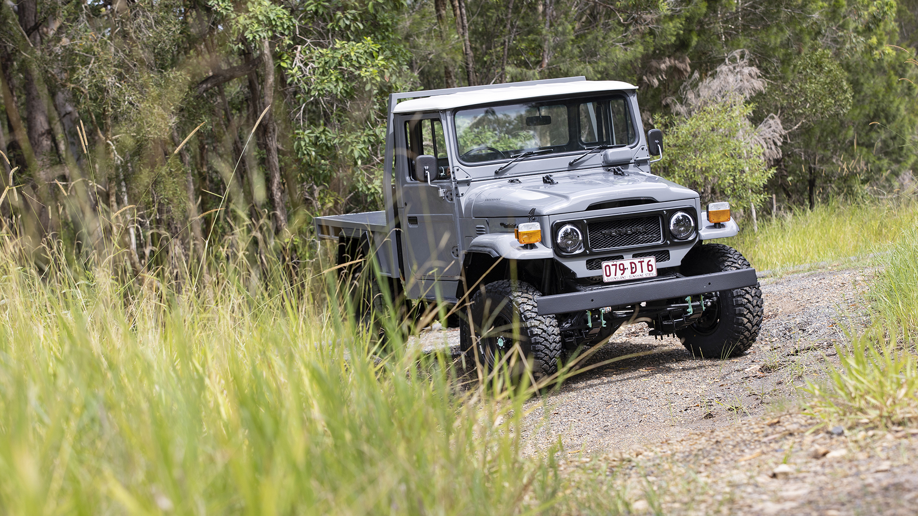 Electromod 40-Series Toyota LandCruiser goes wild - EV Central