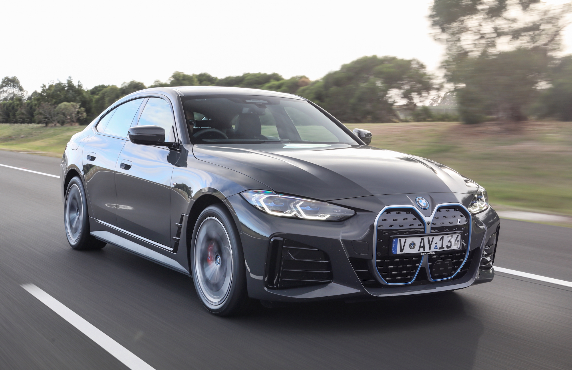 BMW i4 eDrive 40 and i4 M50 review - EV Central