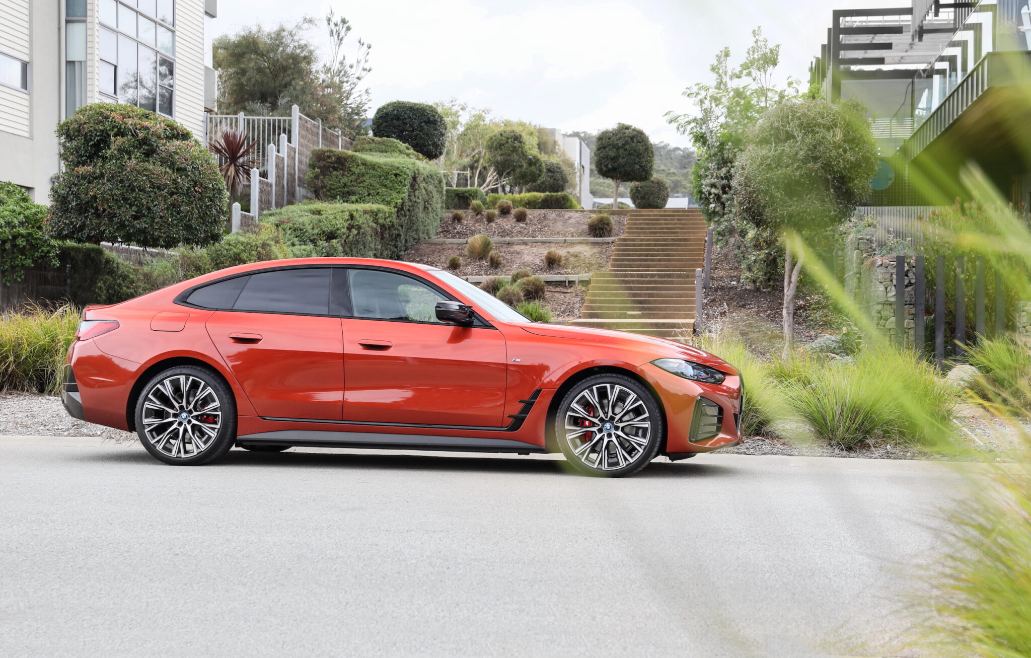 BMW i4 eDrive 40 and i4 M50 review - EV Central