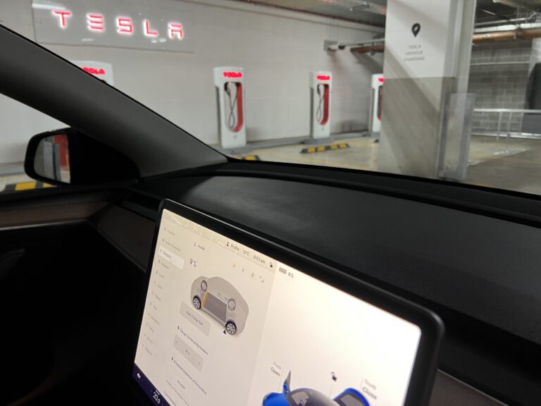 Charging a Tesla Model Y at a new V3 Supercharger - EV Central
