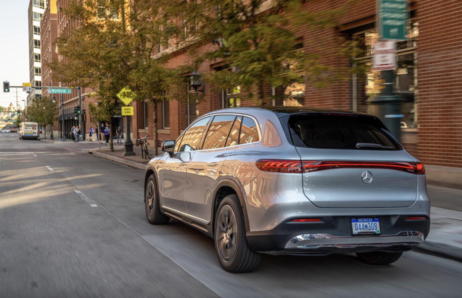 Mercedes-Benz EQS SUV review: Large seven-seat EV steps up the opulence ...