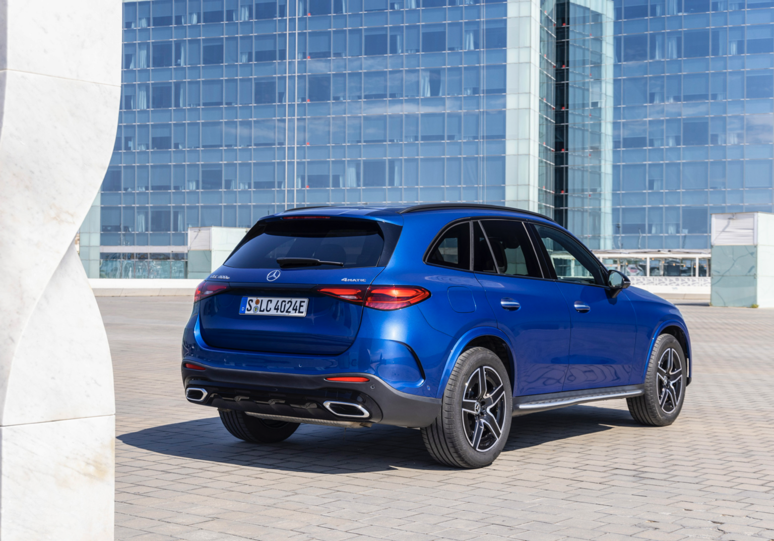 Mercedes-Benz GLC to ditch plug-in hybrid tech for Australia, EVs the ...