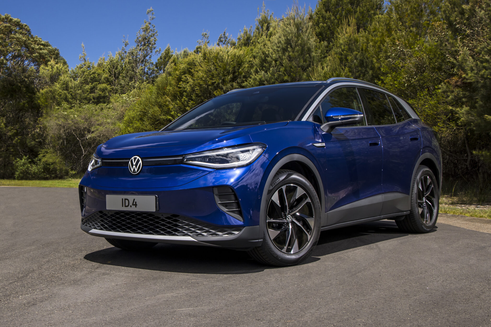 Volkswagen ID.4 quick spin: first Australian drive of electric SUV - EV ...