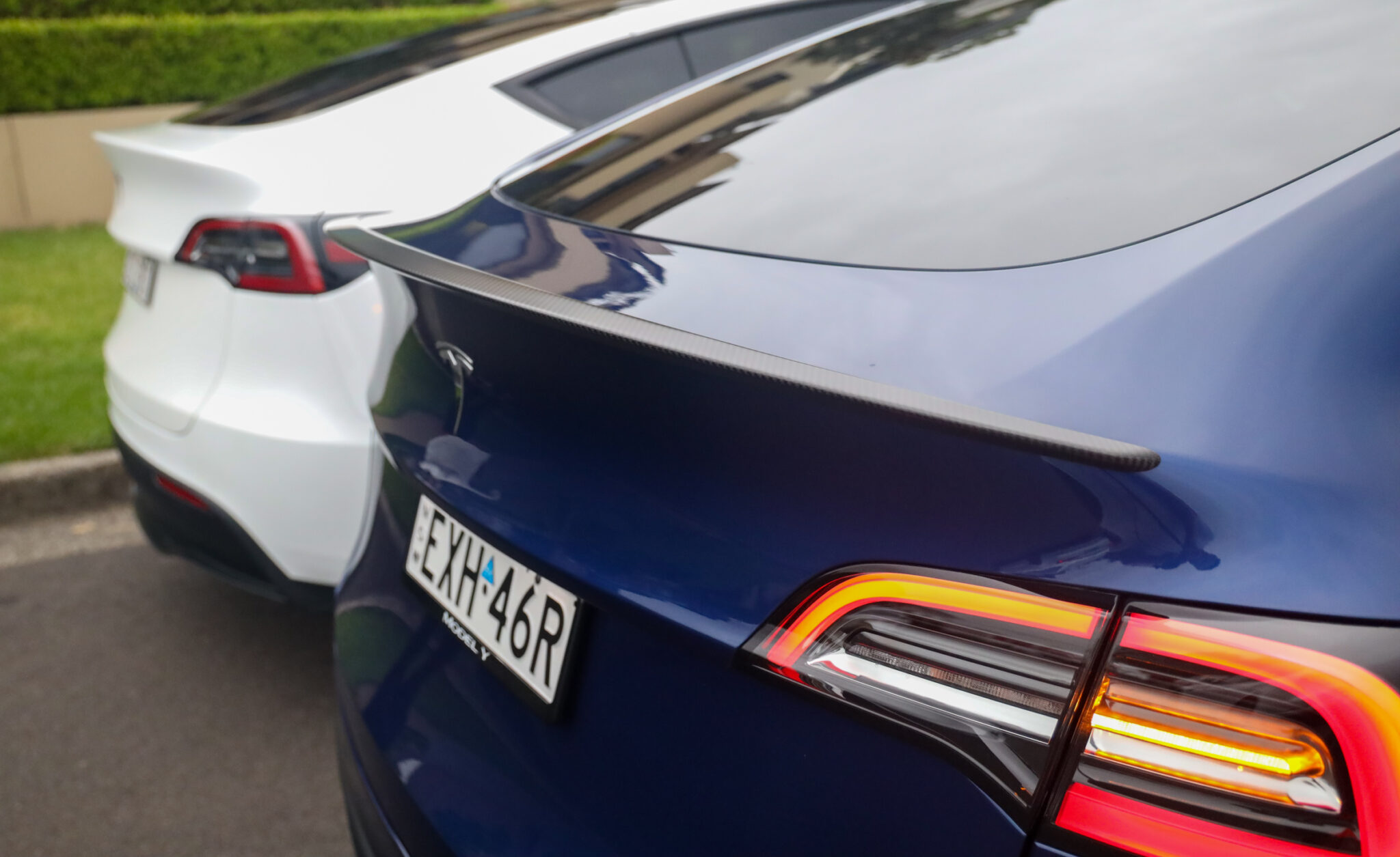 Tesla Model Y RWD vs Tesla Model Y Performance - EV Central