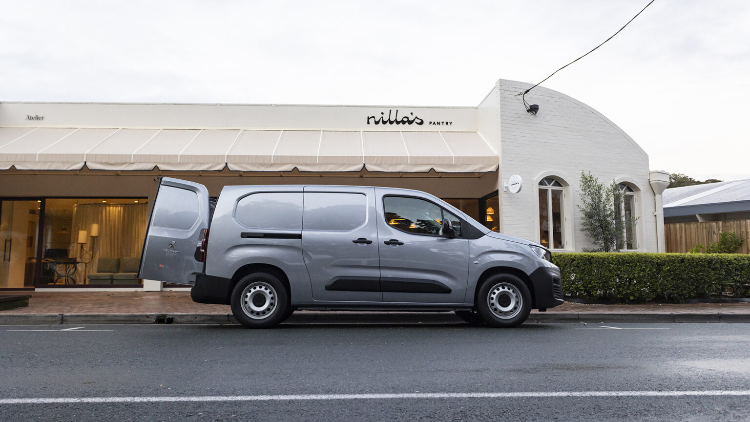 Peugeot e-Partner electric van loaded vs empty: Range test - EV Central