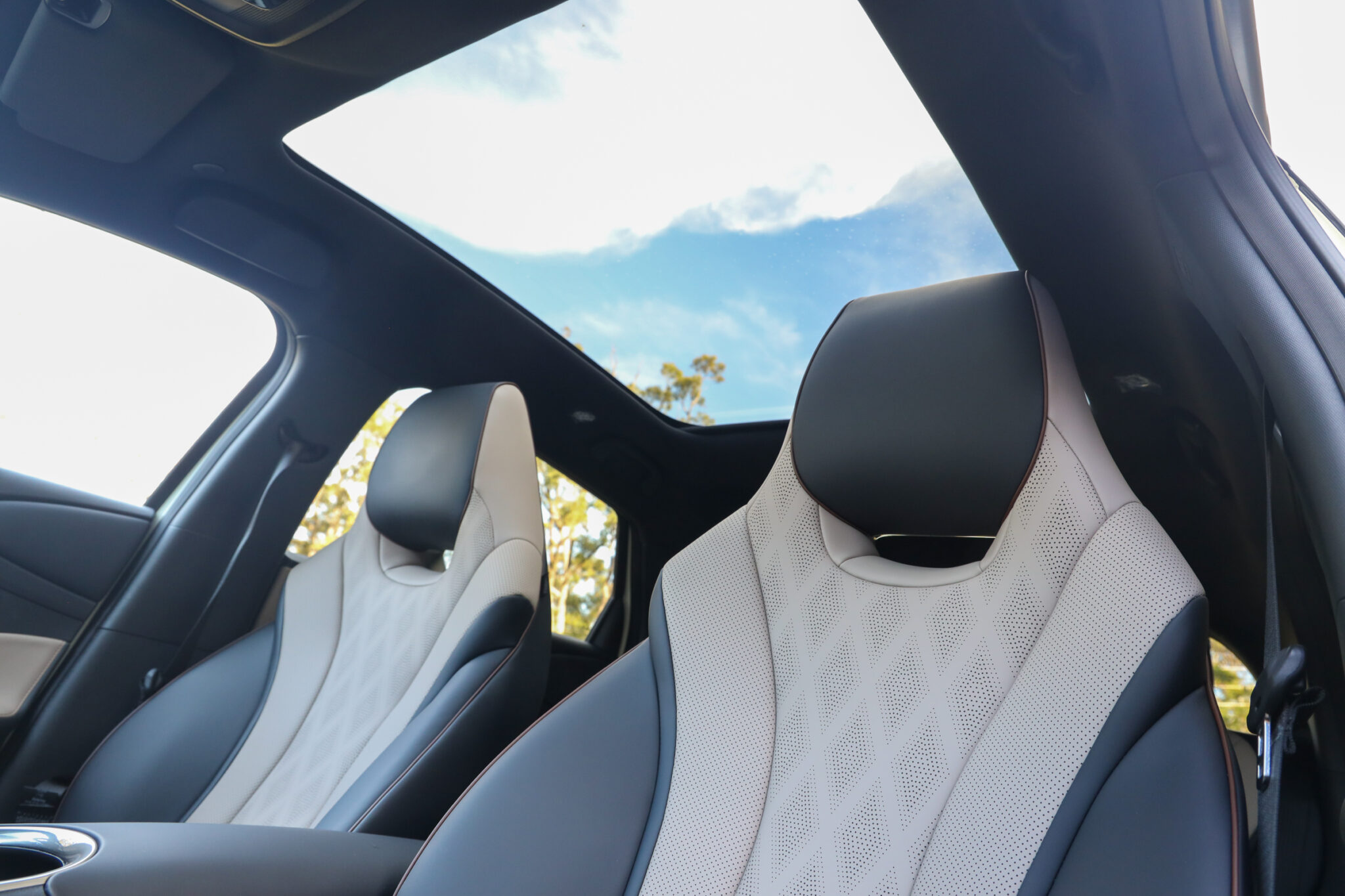 2024 BYD Dolphin Dynamic review: Australia's cheapest electric car ...