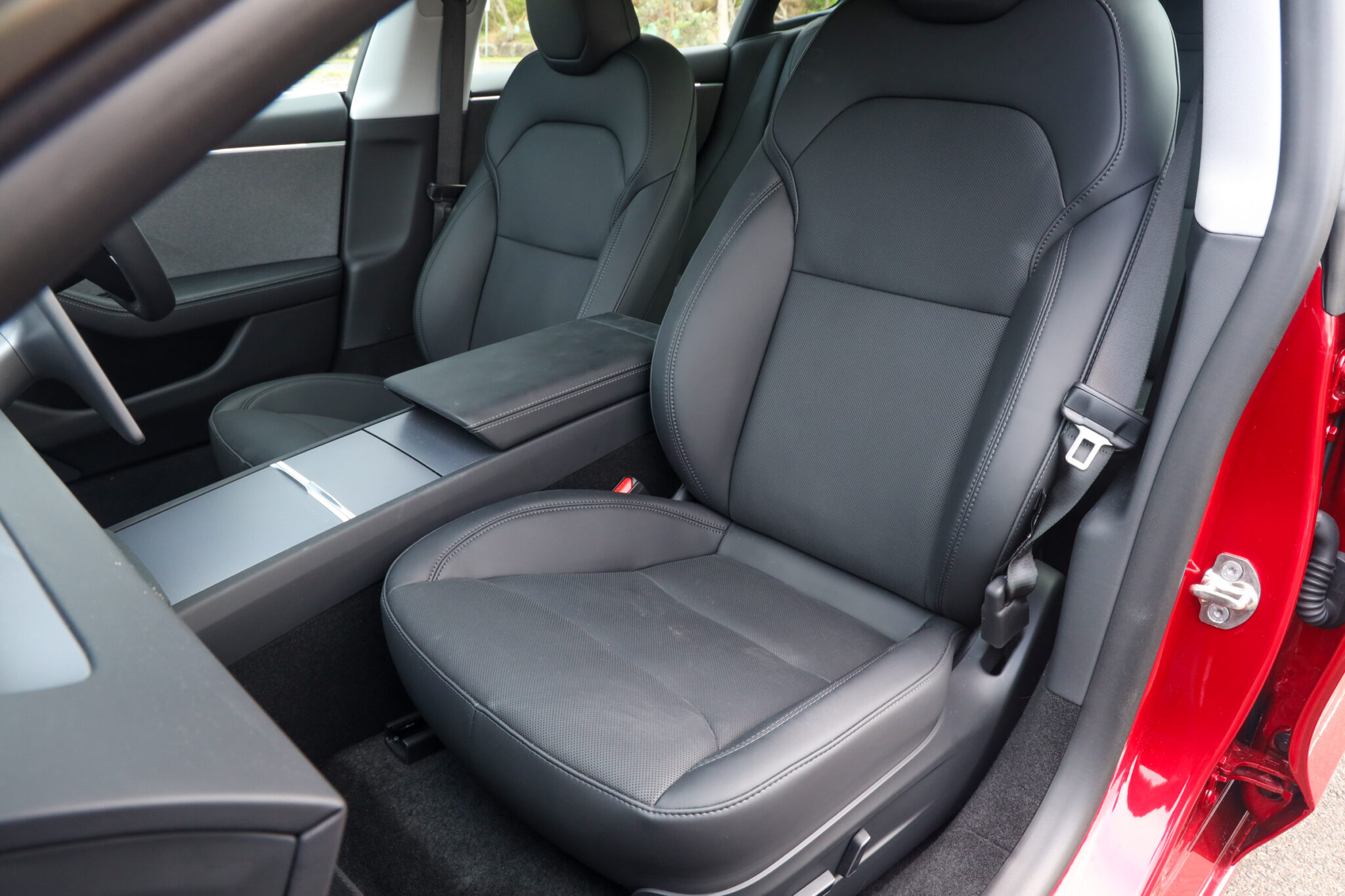 2024 Tesla Model 3 Rear-Wheel Drive review: Is the updated BYD Seal ...