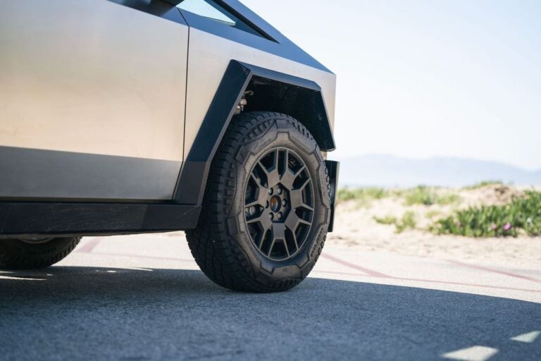2025 Tesla Cybertruck driven: Here’s what you need to know about the ...