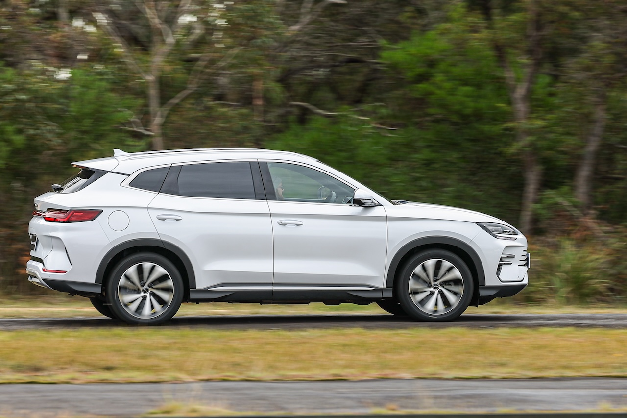 2024 BYD Sealion 6 PHEV review: Is this the new Chinese medium SUV that ...