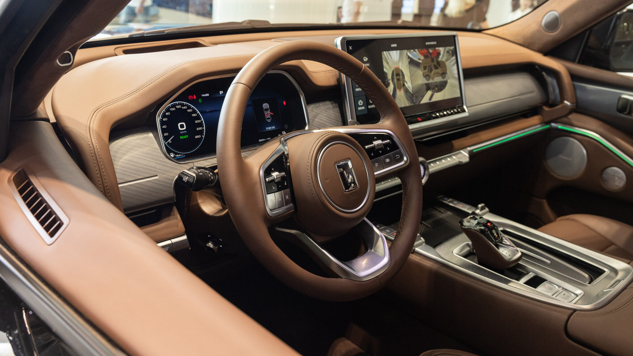 2024 GWM Tank 700 PHEV review: 385kW/800Nm 4x4 tested - EV Central