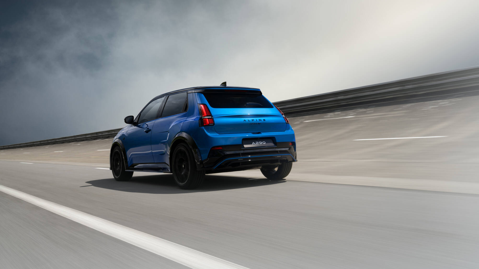 X-rated: 2025 Alpine A290 unleashed as pint-sized hot hatch to rival ...