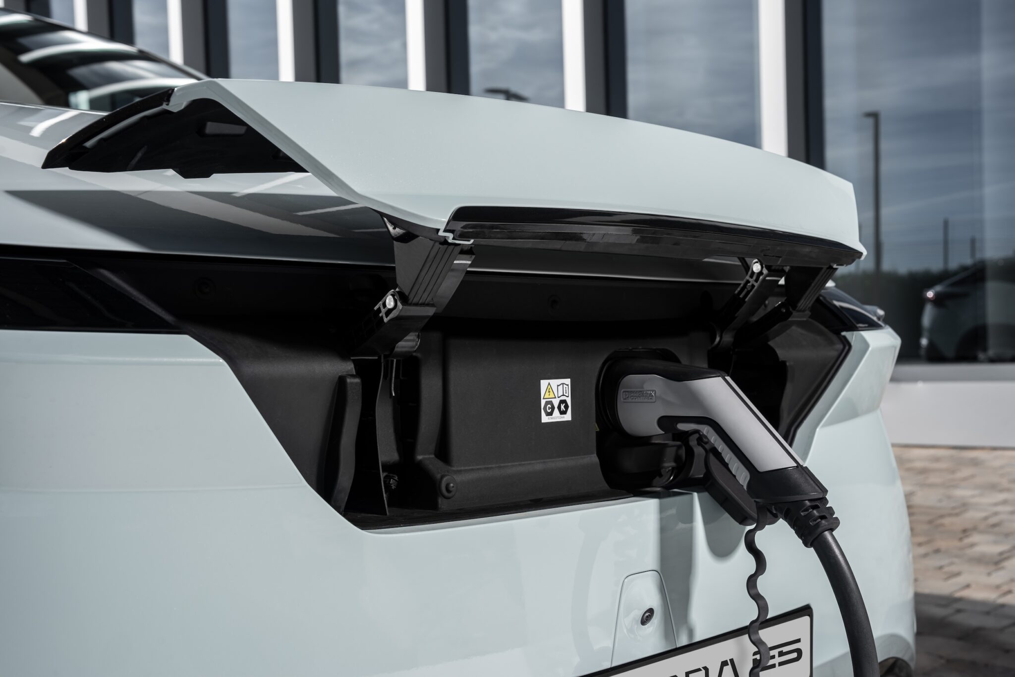 2024 Chery Omoda E5 review: is it too flawed to challenge the BYD Atto 3? - EV Central