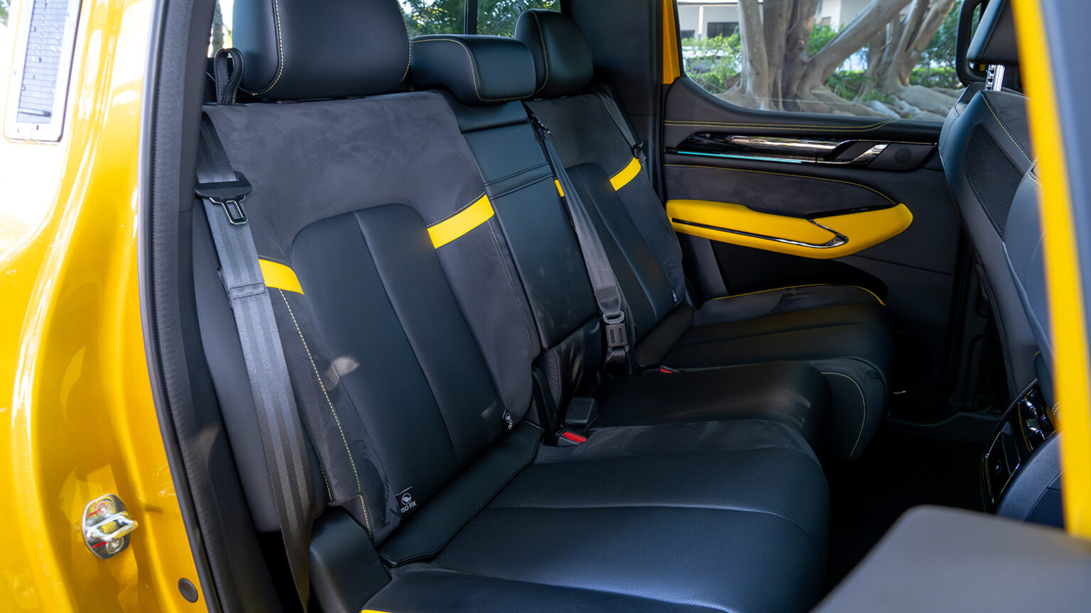 2025 GWM Cannon Alpha PHEV review: plus-sized plug-in dual cab on ...