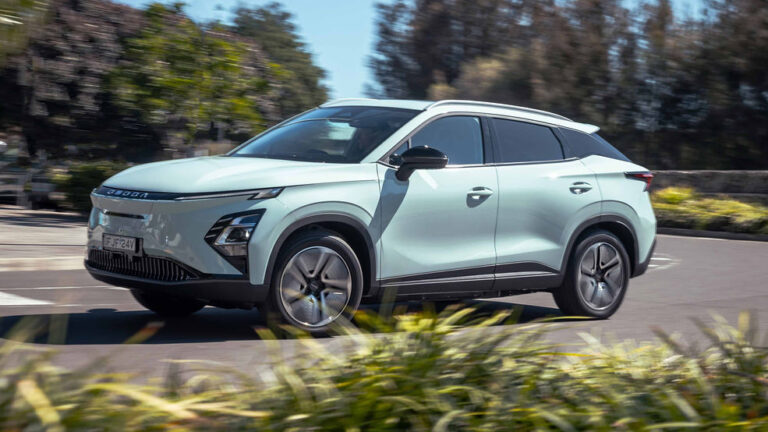 2024 Chery Omoda E5 review: is it too flawed to challenge the BYD Atto ...