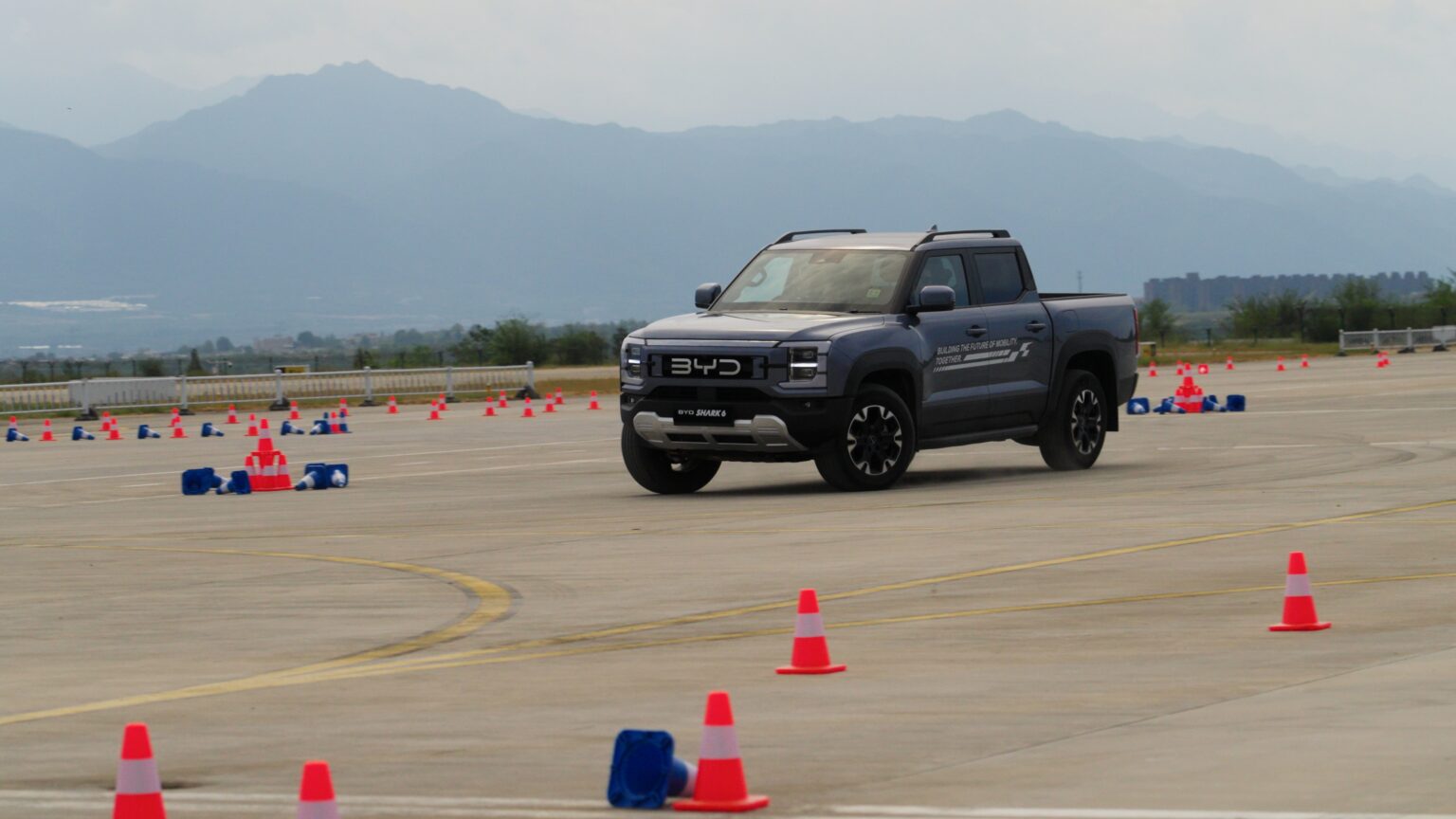 2025 BYD Shark 6 review: Can the first PHEV ute take the workhorse ...