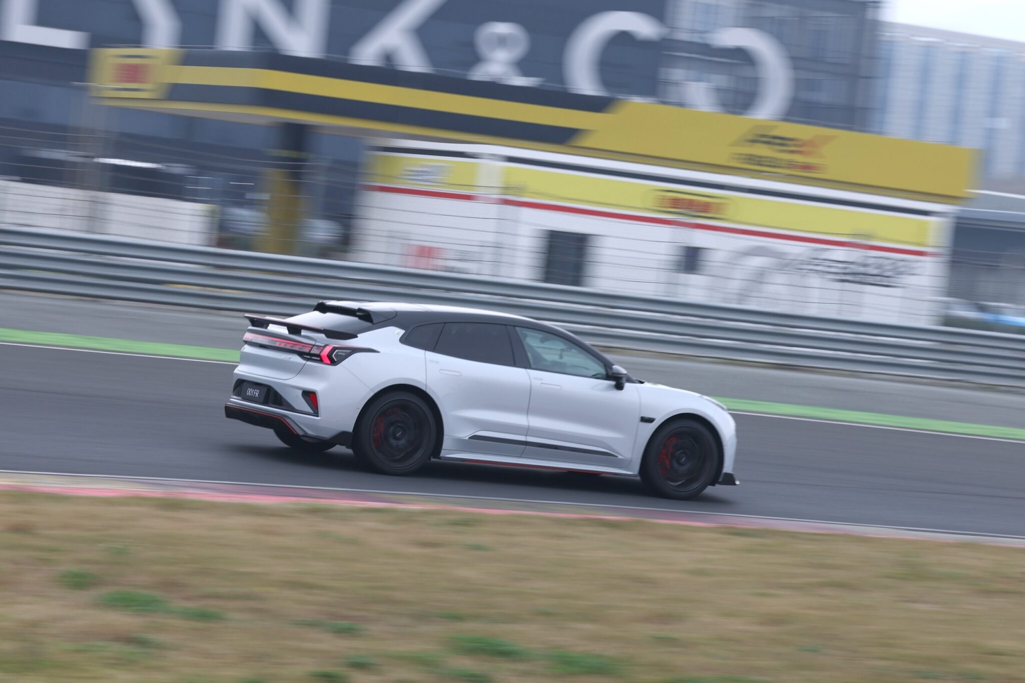 2025 Zeekr 001 FR review: Driving the wickedly fast - and occasionally ...