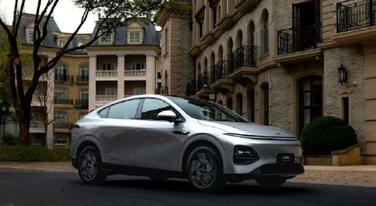 Six appeal: 2025 XPeng G6 headed for Australia to fight refreshed Tesla ...