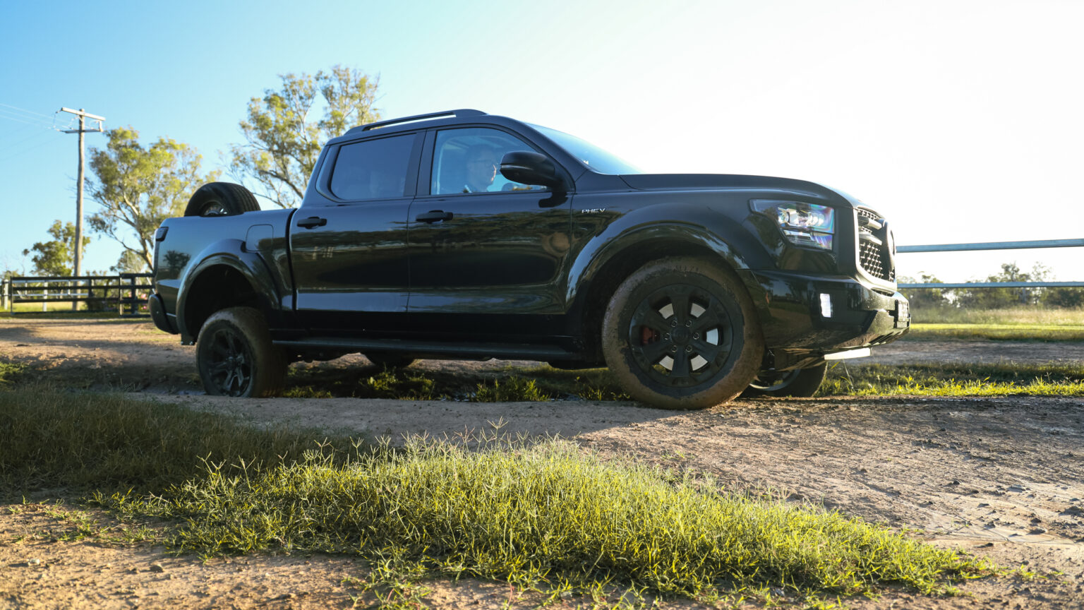 2025 GWM Cannon Alpha PHEV Review: Why the first rival for the BYD ...