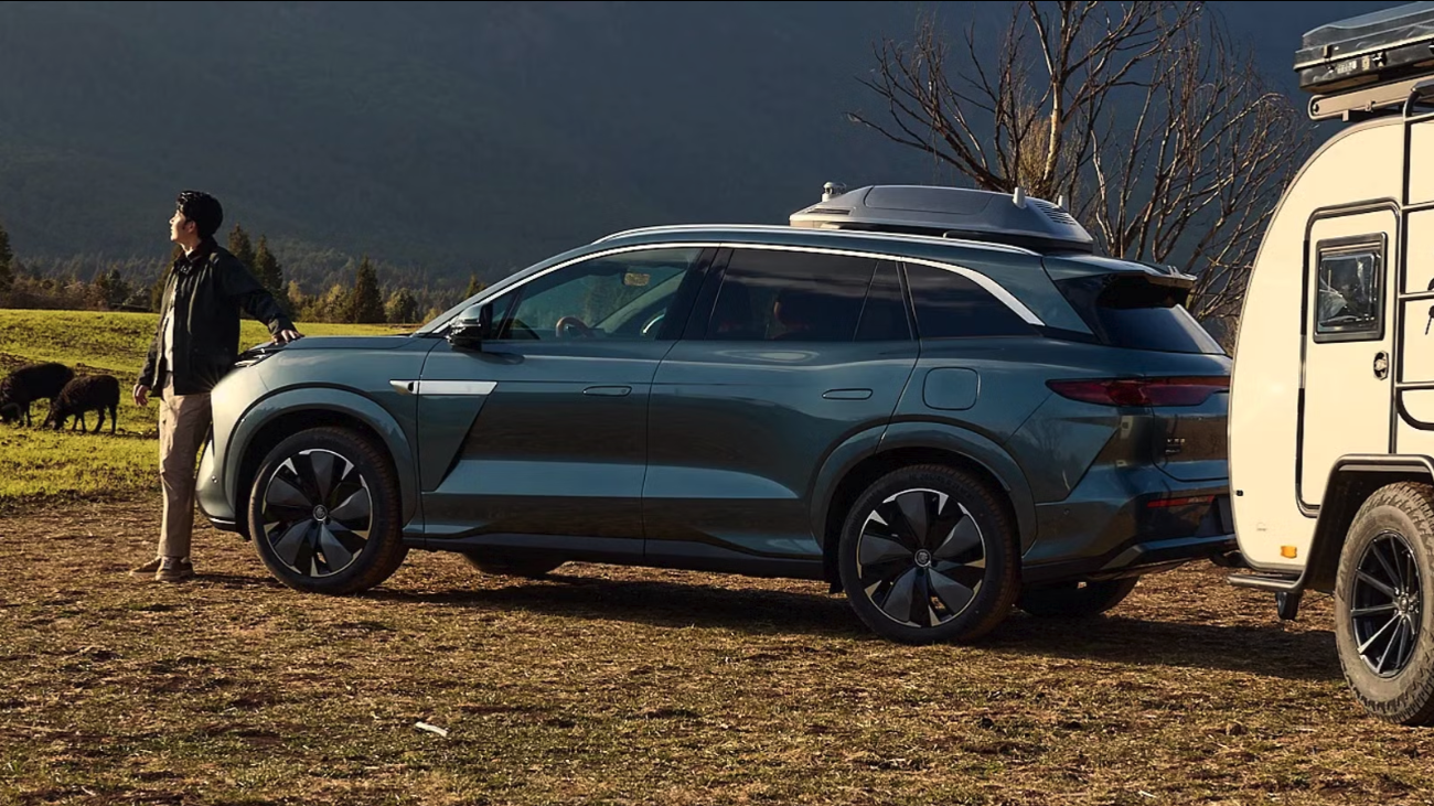 Plug-in BYD Sealion 8 arrives to conquer large seven-seat segment as Chinese brand aims to pinch ...