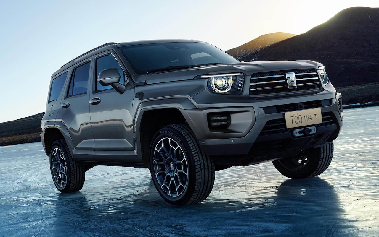 Massive 4500kg braked towing from a PHEV for close to $100K! Tank 700 ...