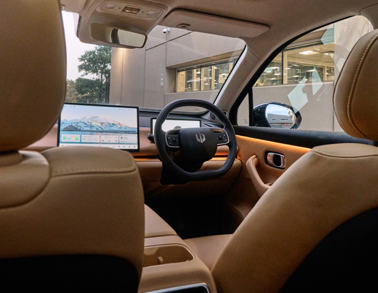 2025 Leapmotor C10 REEV Design Review: Is this range-extender SUV the ...