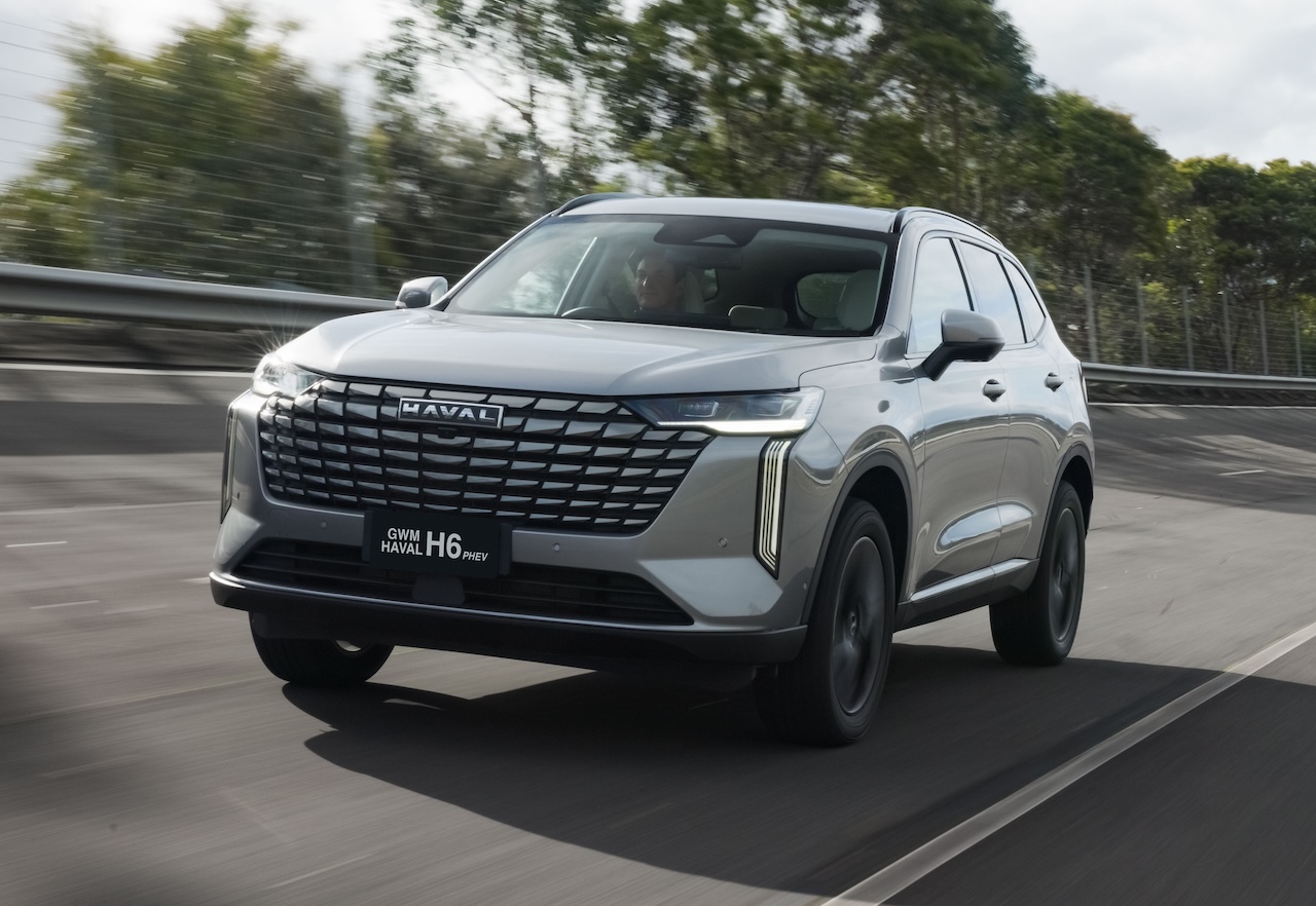 2025 GWM Haval H6 adds more hybrids: Cheaper PHEV and flagship hybrid expand Chinese medium SUV ...