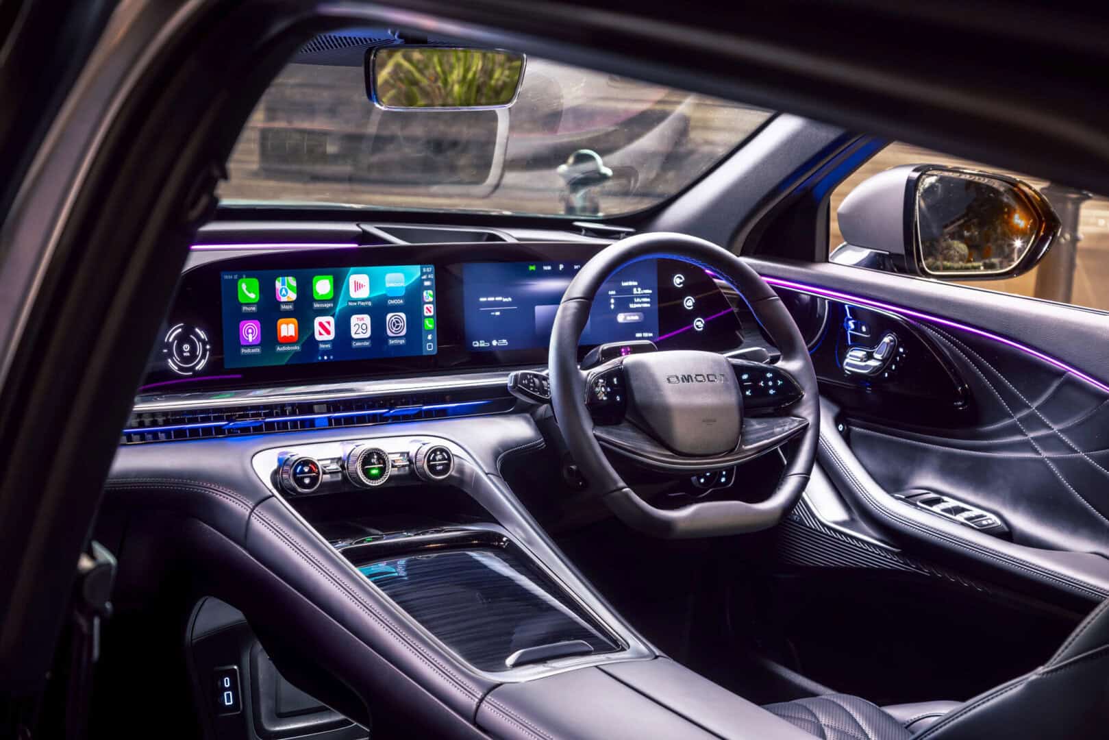 2025 Omoda 9 Review: New premium plug-in hybrid takes the fight to ...