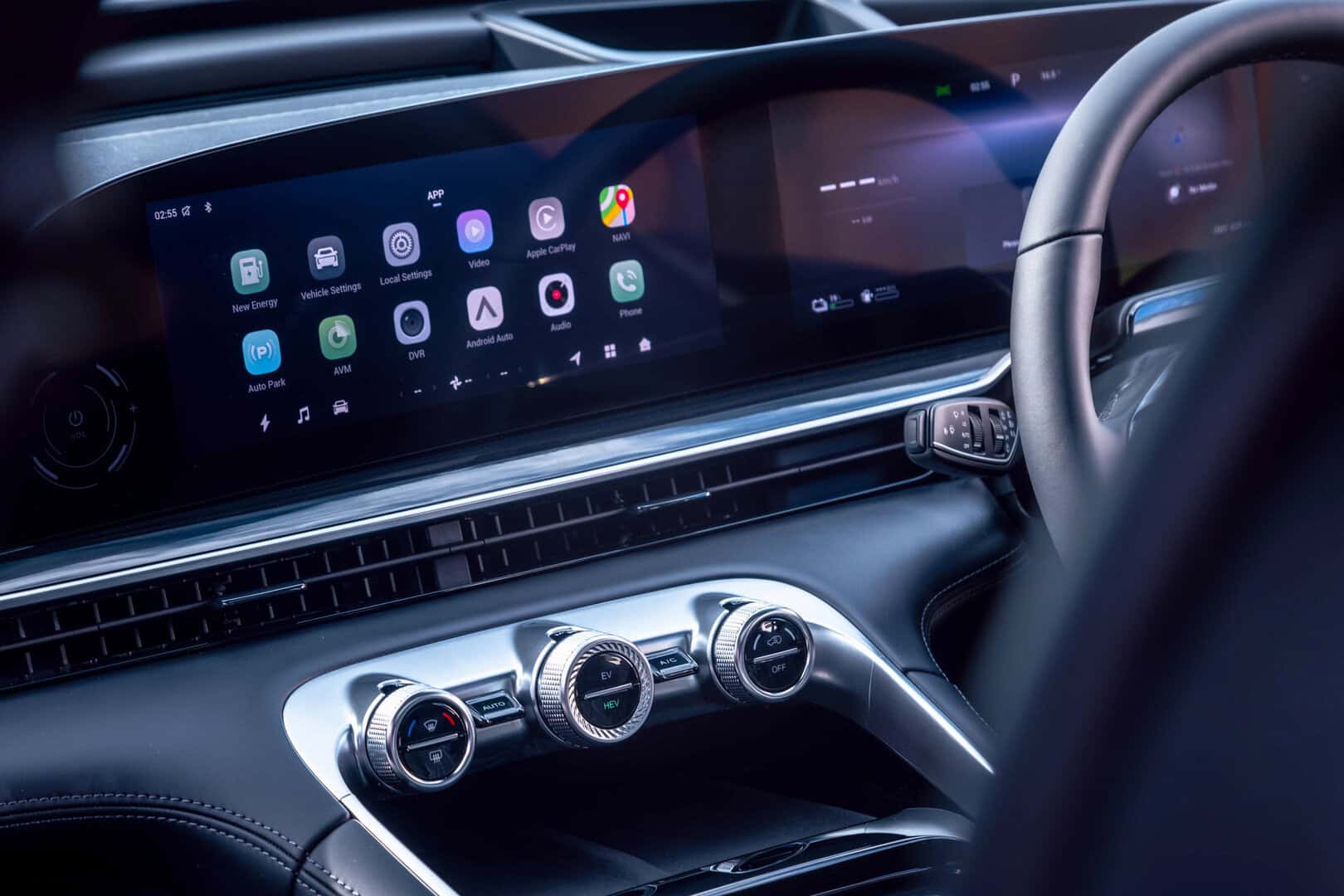 2025 Omoda 9 Review: New premium plug-in hybrid takes the fight to ...
