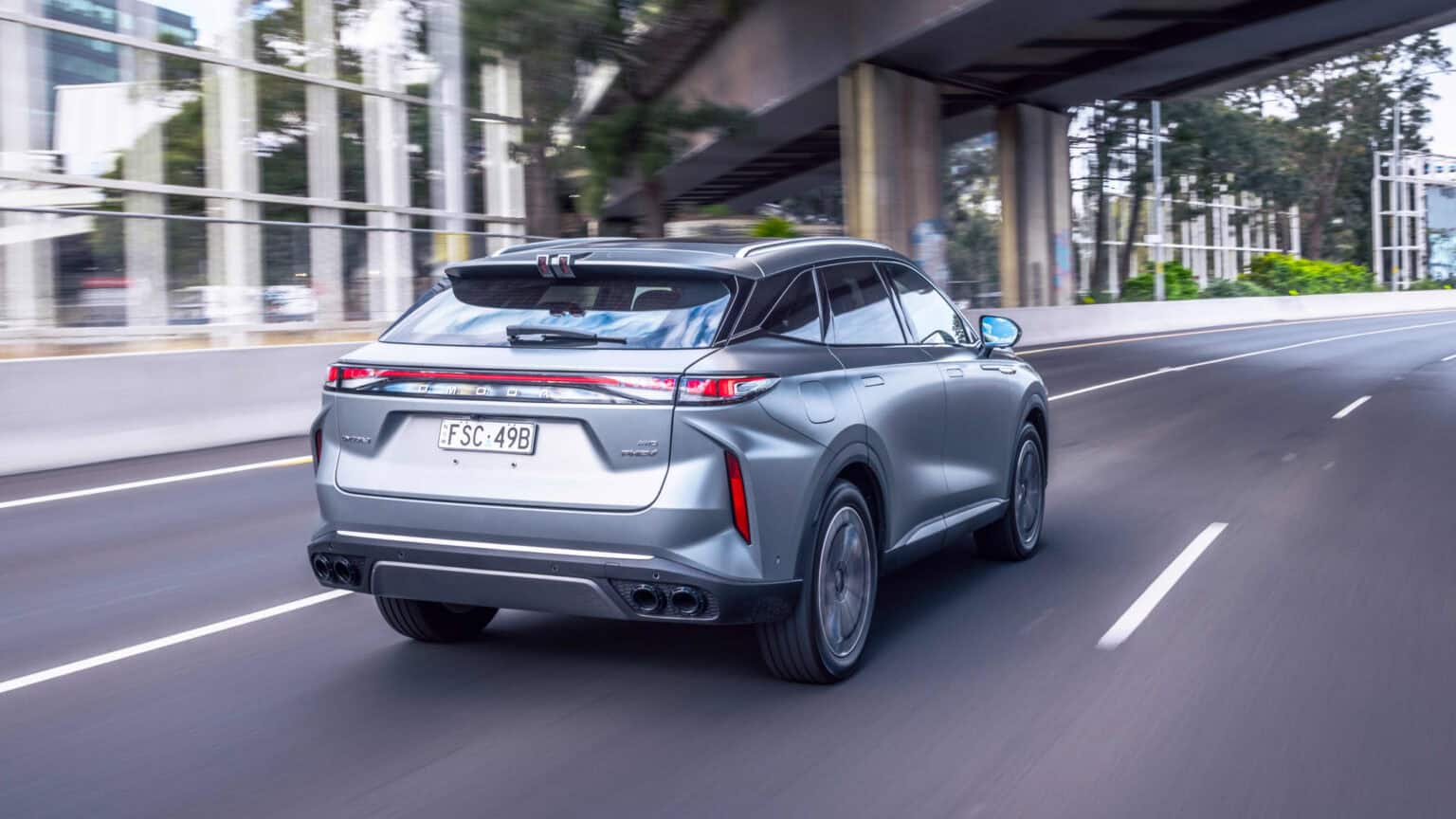 2025 Omoda 9 Review: New premium plug-in hybrid takes the fight to ...